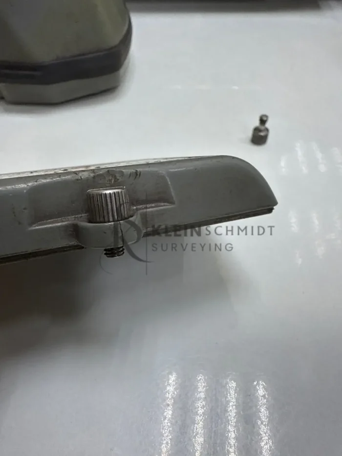 FixturLaser GO Pro Laser Shaft Alignment Tool - Kleinschmidt Surveying